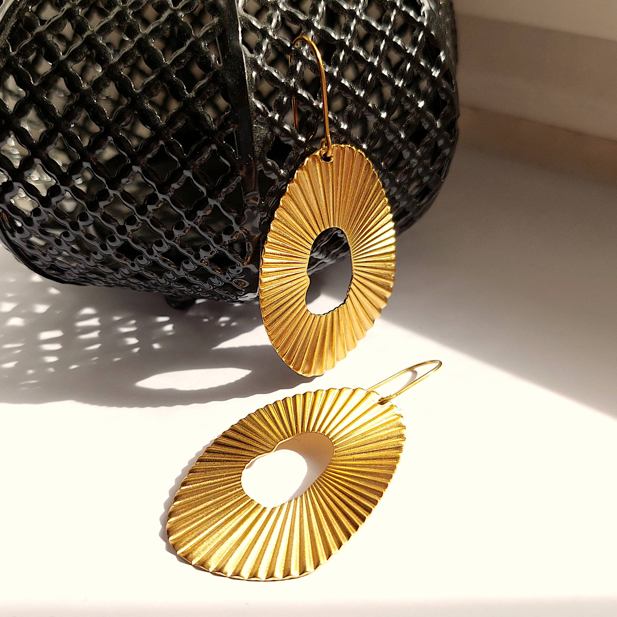 Mjedene naušnice JOY - Laridae Design